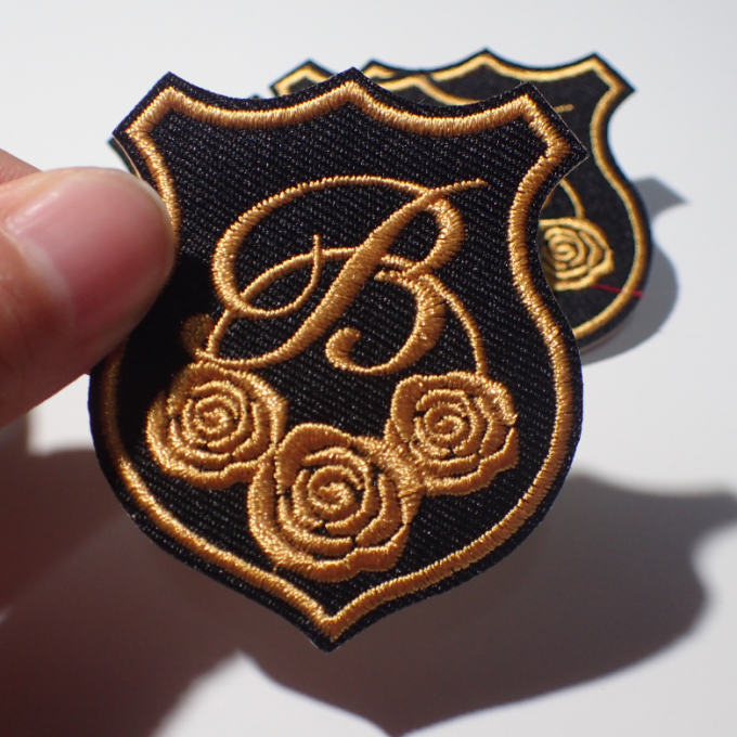 Eco Unique Style Custom Embroidered Patch Gold Rose Raised Effect